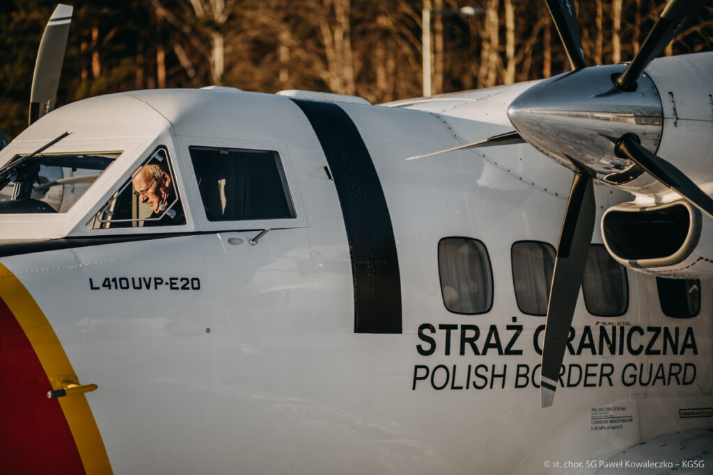 Russian Su-35's interception caused pilots of Polish surveillance plane ...